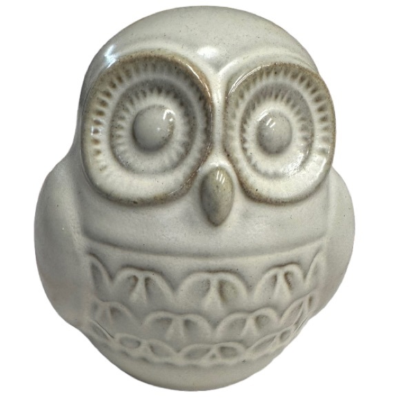 Source Unknown | Accents | Vintage Ceramic Chubby Cream Owl Feathers ...